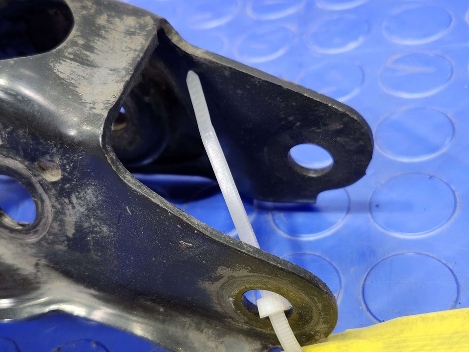 Nissan Pathfinder Infiniti QX60 Rear Lower Link Control Arm Right ...