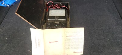 Simpson 260 Series Volt Ohm Meter with Handle good condition In Metal ...