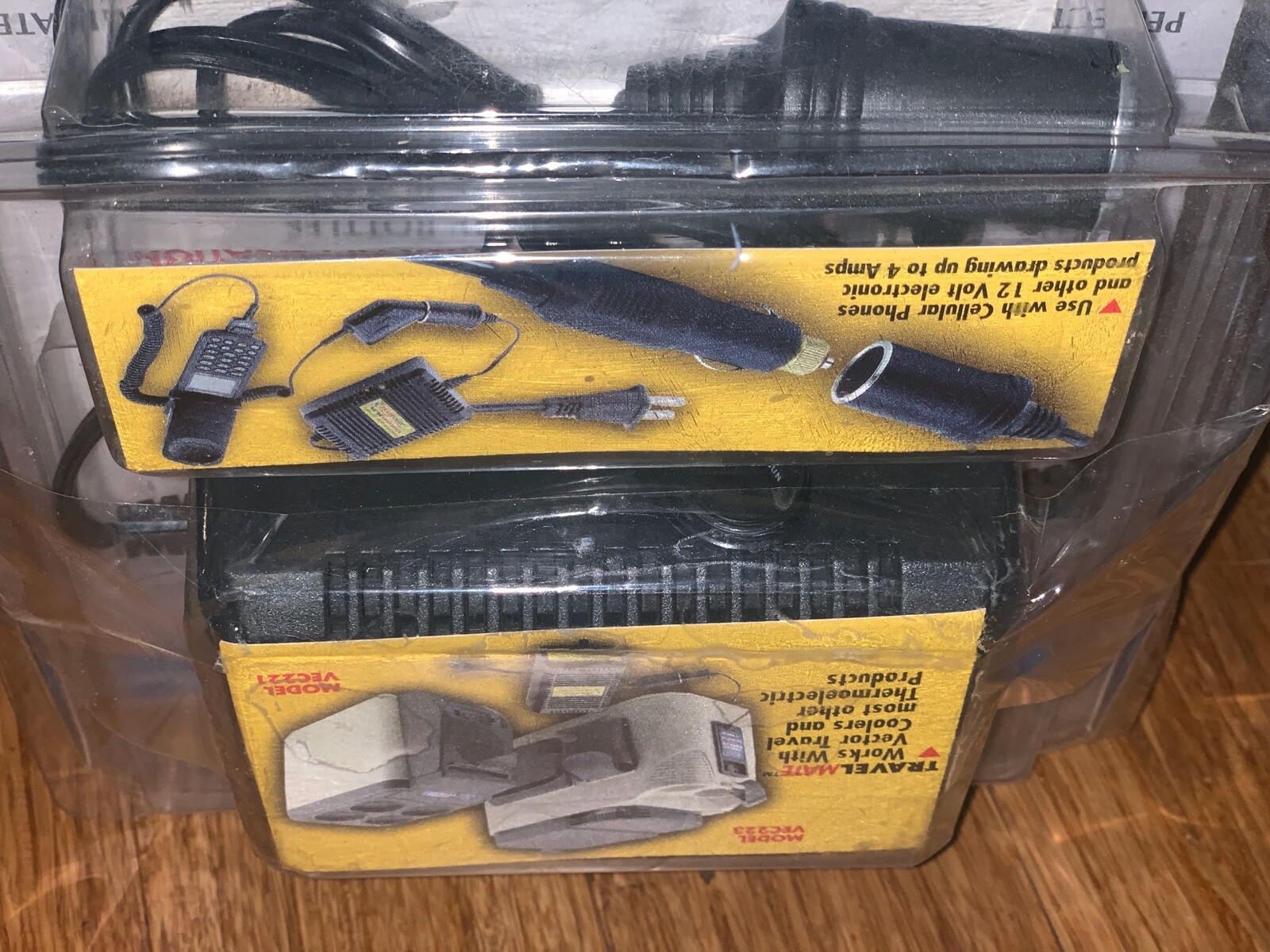 VECTOR 12V DC / 110V AC DeskMATE Mini REFRIGERATOR & WARMER - VEC220AC ...