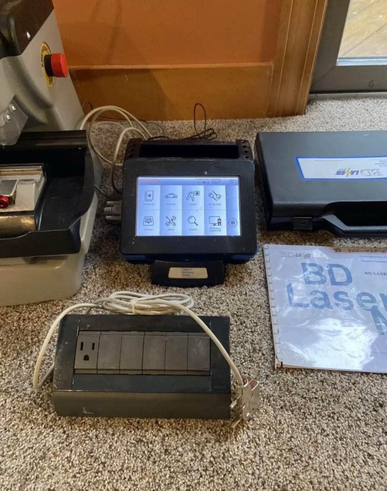 BD Laser Max Keyline 994 Console And Tablet | eBay