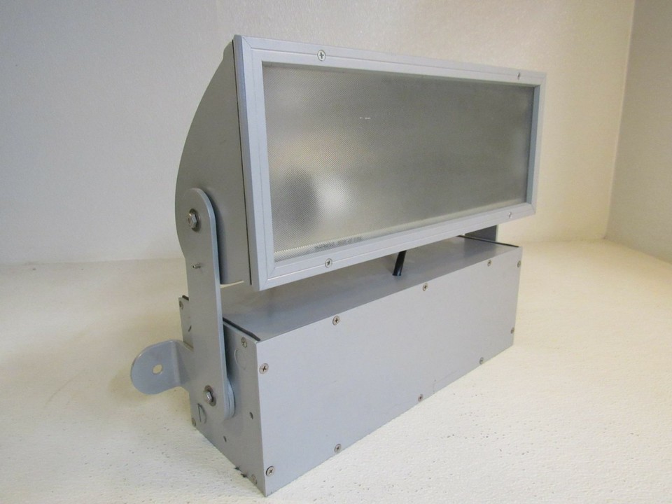 Elliptipar HID Wall Light Fixture Adjustable Tilt 150W M408-0175-S-07-B ...