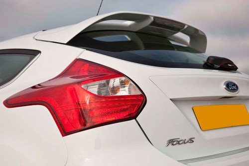 FORD FOCUS III MK3 ZETEC S AILERON / BECQUET / SPOILER - 5 PORTES ...