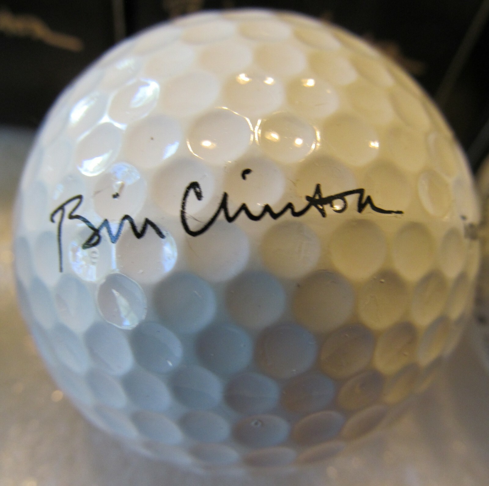 3 OFFICIAL BILL CLINTON PRESIDENTIAL GOLF BALLS-EACH BOXED AND A GIFT ...