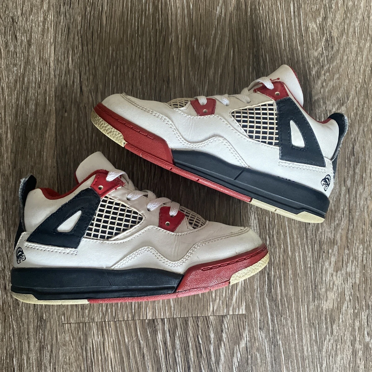 Jordan Retro 4 Fire Red Mars