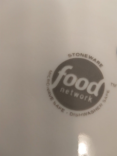 Food Network WHITE RIPPLE STONEWARE ~ 8 pc Set ~ 4 Bowls and 4 Salad ...