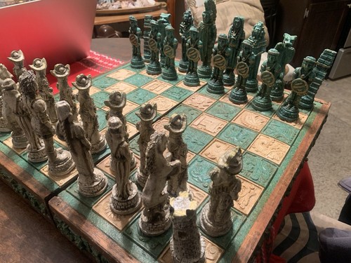 Vtg Mayan/Aztec Spanish Conquistador Chess Set Green/White Marble ...