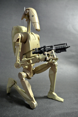 Sideshow Battle Droid OOM 9 Battle Droid Commander Sixth Scale Figure