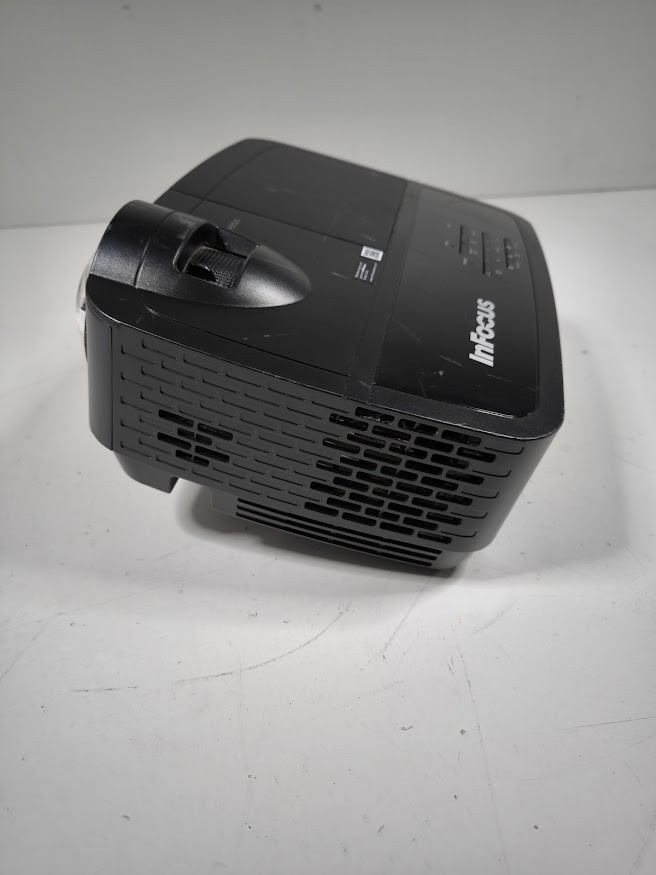 InFocus IN126STa DLP Projector - For Parts, Signs of Use | eBay