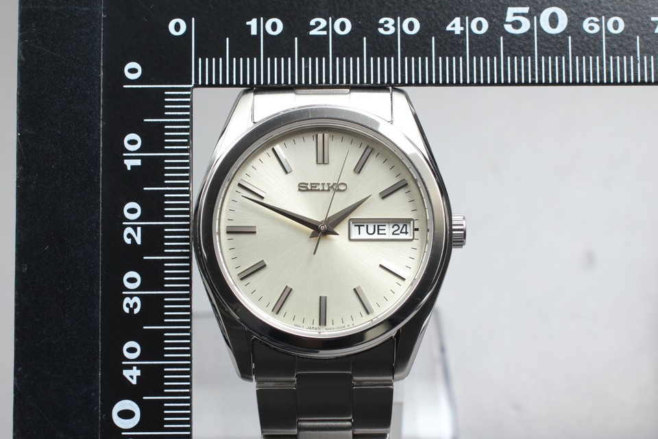 [Near MINT w/ Box] Seiko 6N53-00B0 SBTH007 37mm White Dial Round Qz Men ...