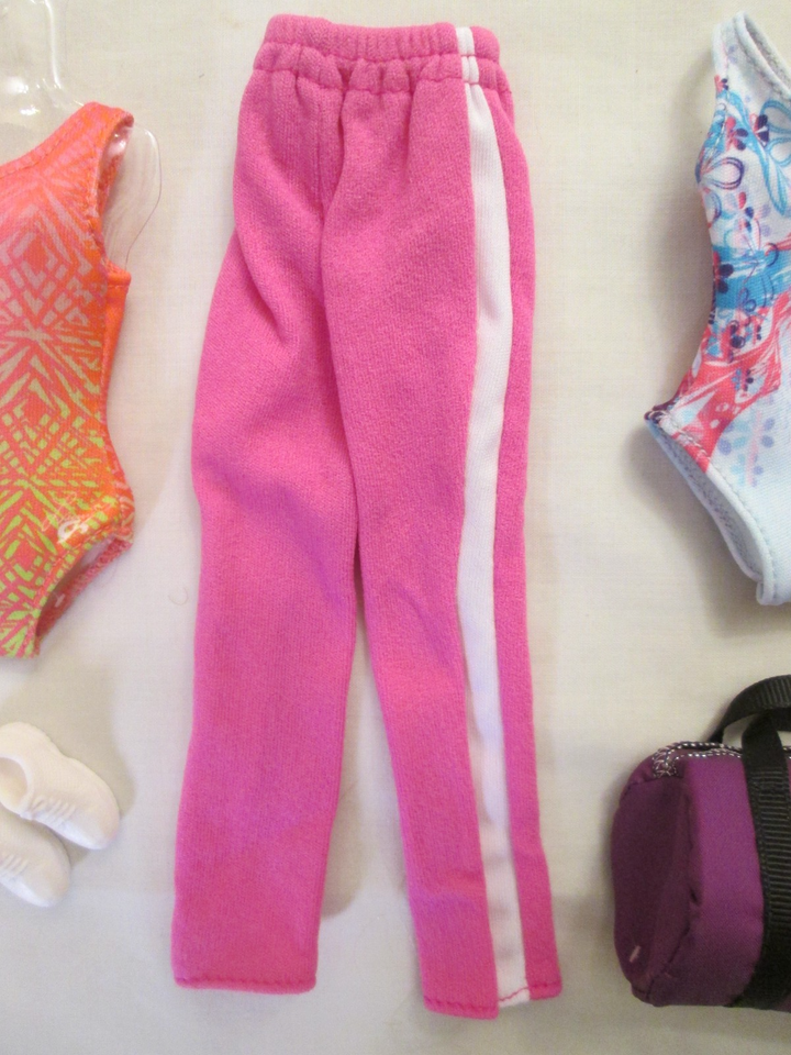 Barbie Vera Laurie Hernandez Doll Outfit Gymnastics Leotards Gym Bag ...