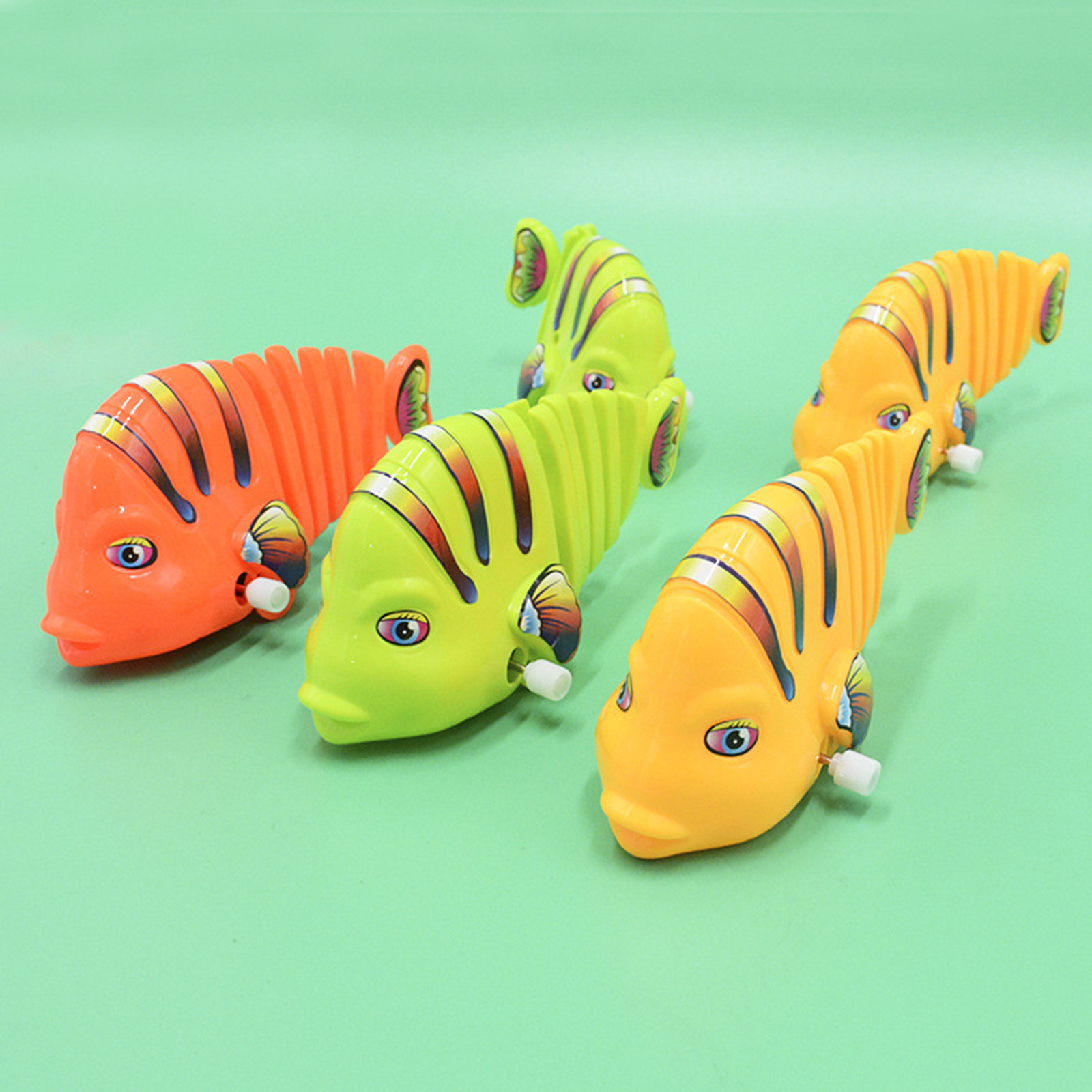 Fish Clockwork Toy Nostalgic Entertainment Cartoon Sea Animal Wind Up ...