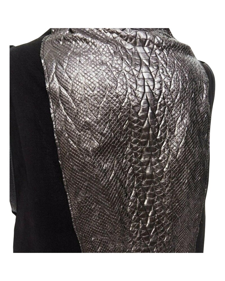 Preloved Simona Tagliaferri Vintage Elegant Outerwear with Decorative ...