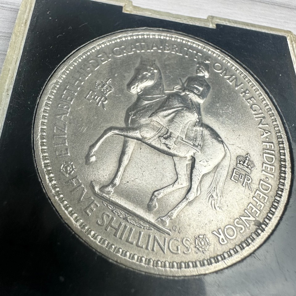 1953 Queen Elizabeth II Coronation Crown Commemorative Five 5 Shilling ...