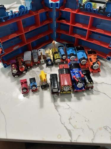 Lot Of 19 Wood And Metal magnet Thomas The Train trains -Preowned | eBay