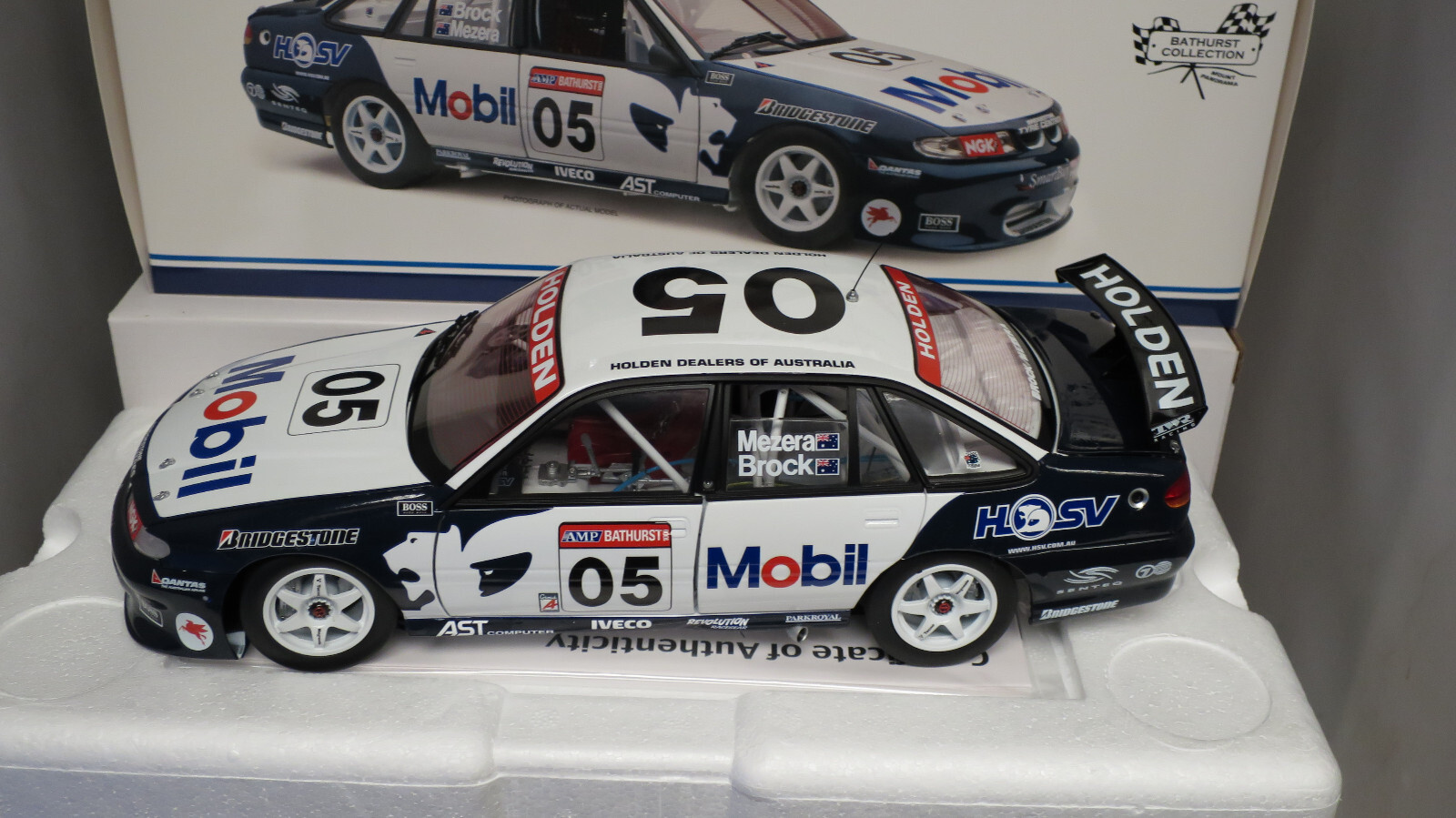 CLASSIC 1/18 HOLDEN VR COMMODORE 05 MOBIL HRT 1996 BATHURST BROCK ...
