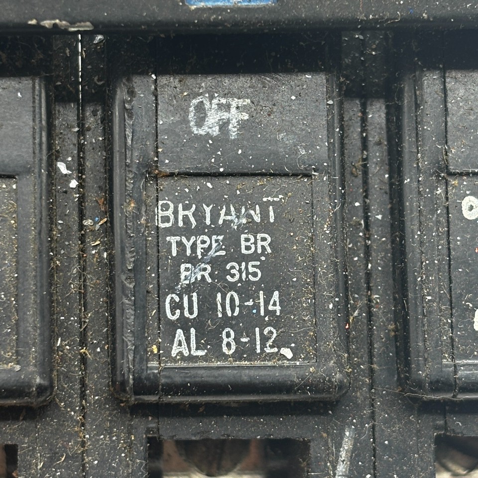 BRYANT BR115 CIRCUIT BREAKER 15 AMP 3 POLE TYPE BR CU 10-14 AL 8-12 ...