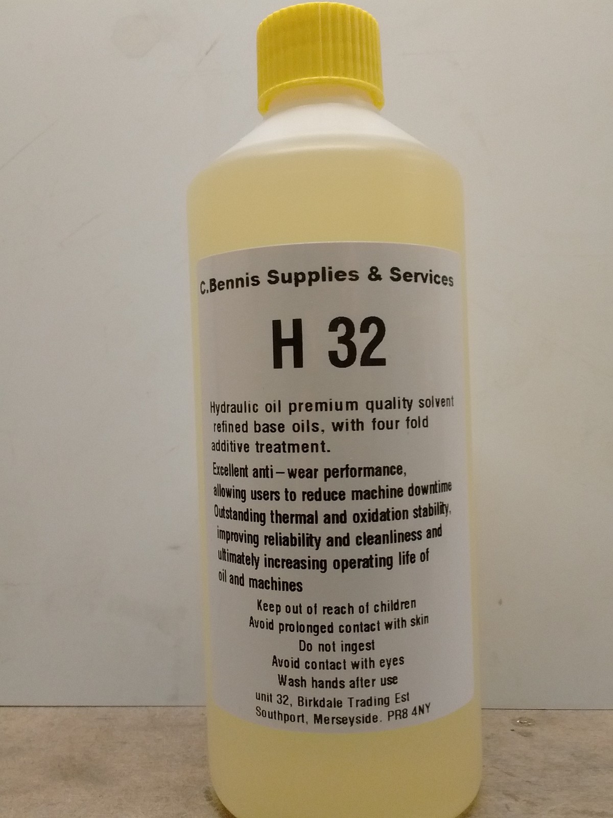 VG32 OIL hydraulic oil premium british made product | eBay UK