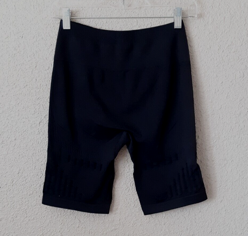 LNSK Womens Black Yoga Seamless Gym Shorts Size M/L New #1F168 | eBay