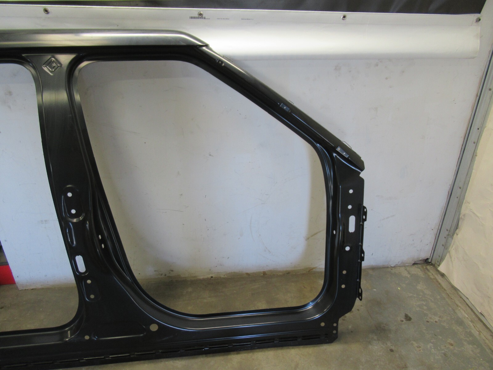 Rivian R1T RH Passenger Uniside Body Panel Skin A B Pillar PT00015044 ...