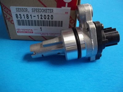 GENUINE TOYOTA CAMRY / LEXUS LX470 SPEED SENSOR 83181-12020 | eBay