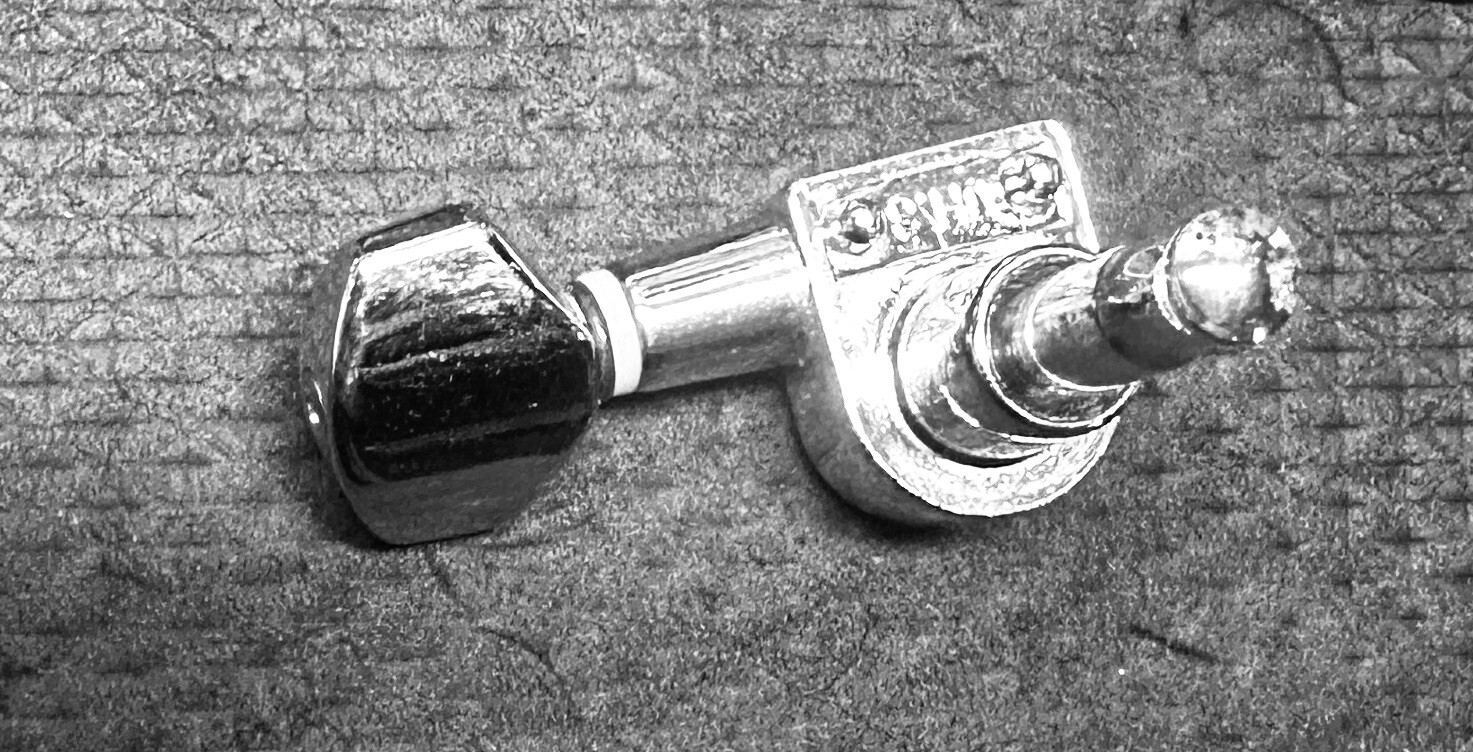 Genuine Fender Squier Ping Style 2 Prong Stratocaster Tuners Keys Set ...