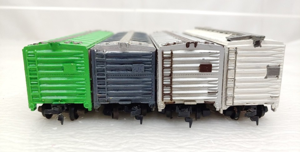 4 HO Gauge Model Train Boxcars w/ Weights Inside Nice Custom Freight ...