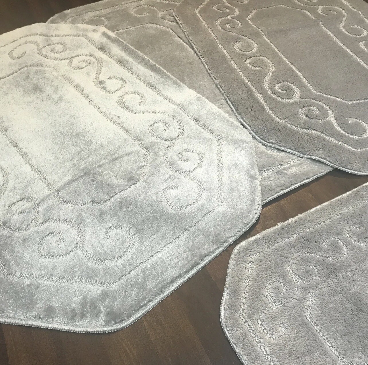 X ROMANY GYPSY WASHABLE SETS OF MATS-RUGS SILVER GREY SHAPED CARPETS ...