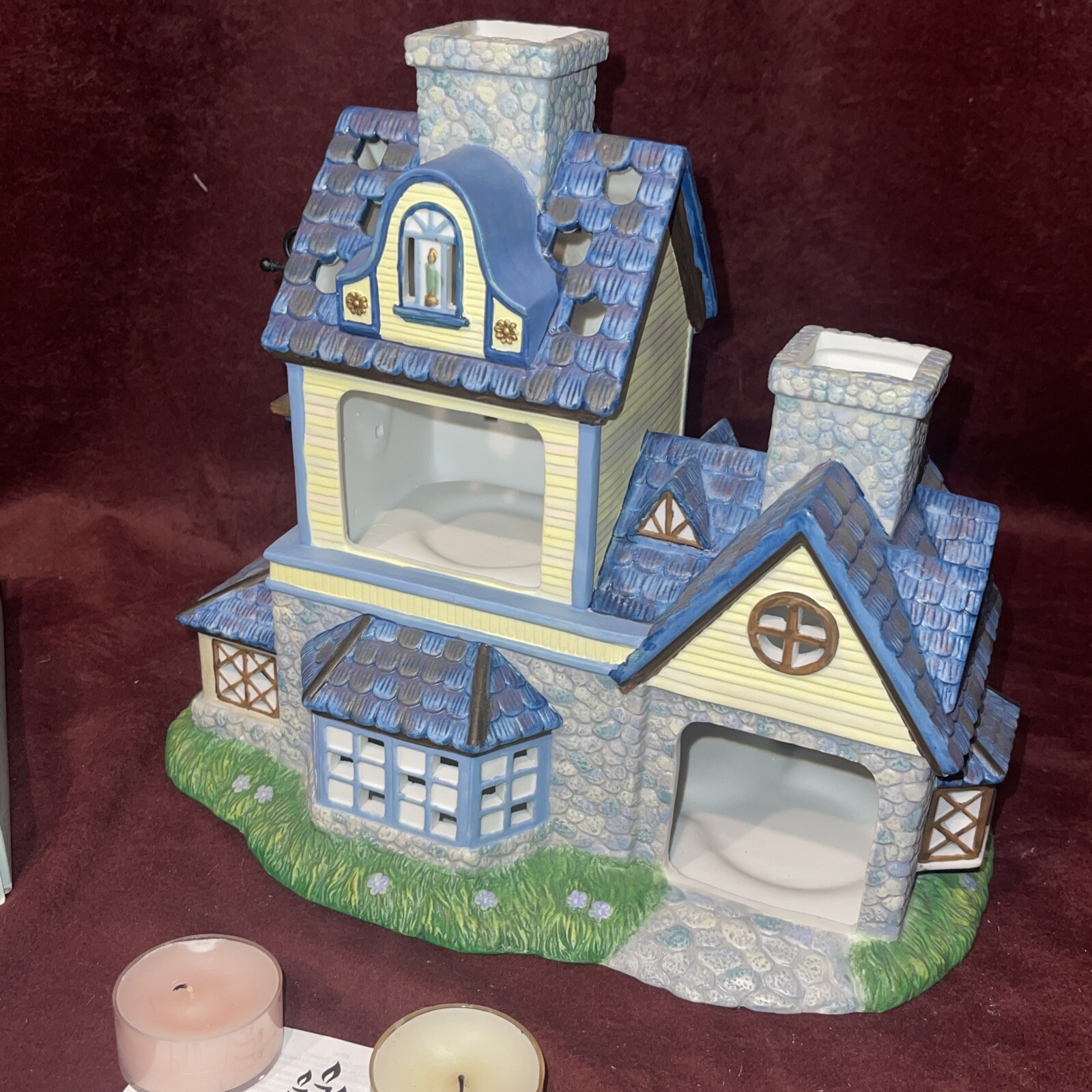 PartyLite Olde World Village Candle Shoppe Tealight House P7315 + Angel ...