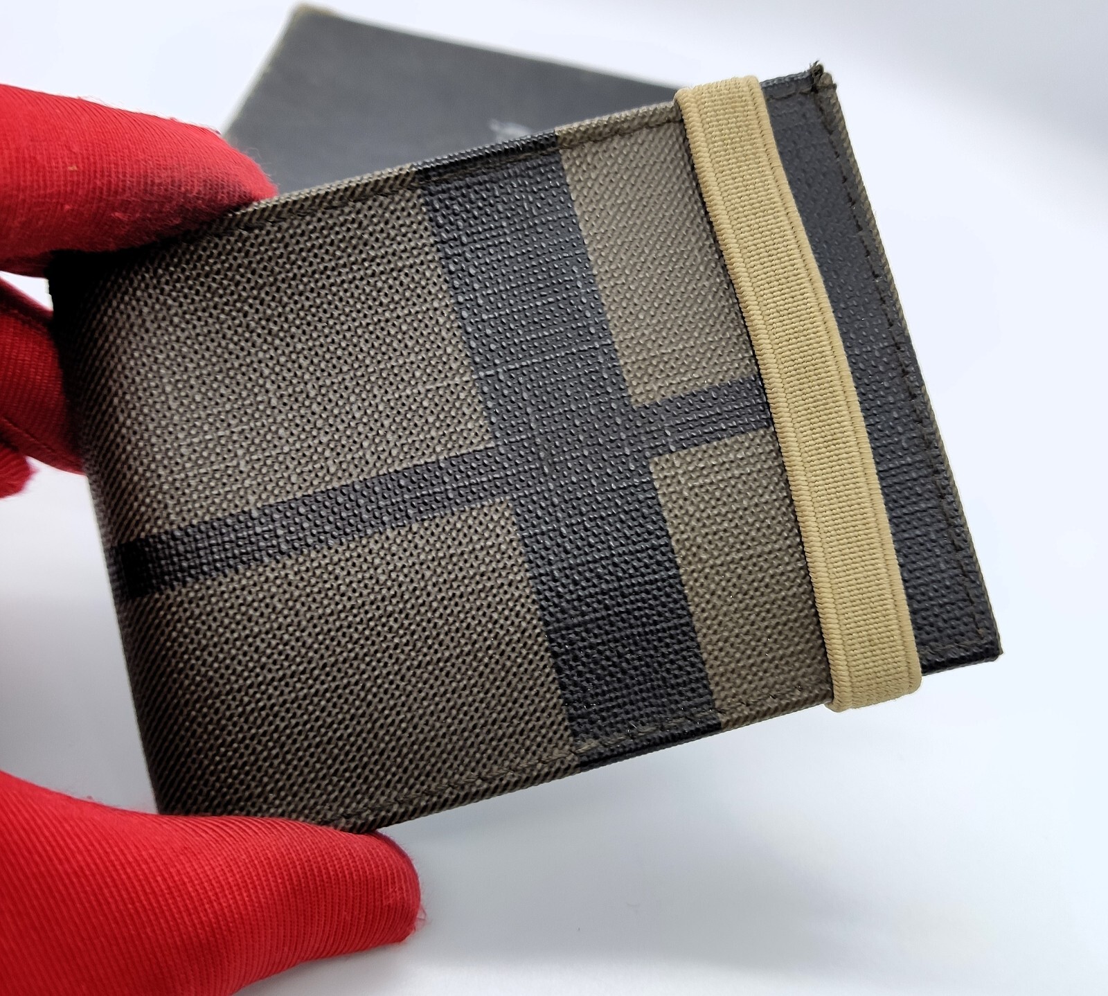 Rare Burberry Limited Special Edition Brown Color Bif… - Gem