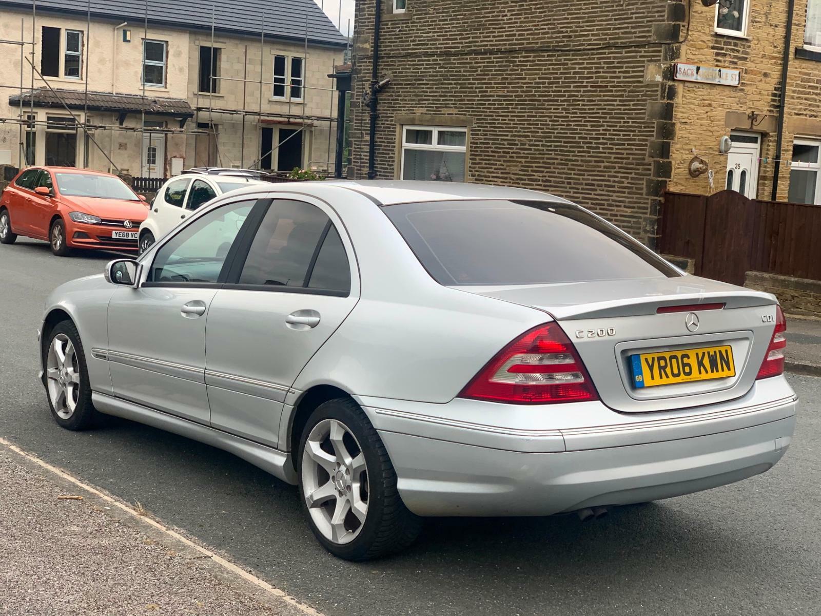 2006 Mercedes-Benz C Class C200 CDI Sport 4dr AUTOMATIC SALOON Diesel ...