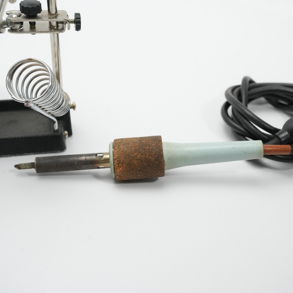 Weller Heavy Duty Soldering Iron With Magnifying Work Stand | eBay