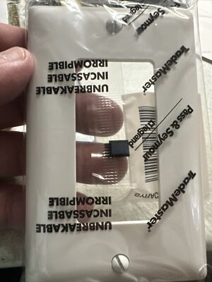 Lot Of 28 X Pass & Seymour TP26-W WALL PLATE, 1-Gang, White ...