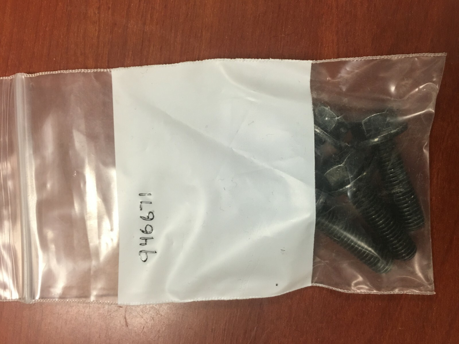 Genuine OEM Volvo Screw P/N 946671 | eBay