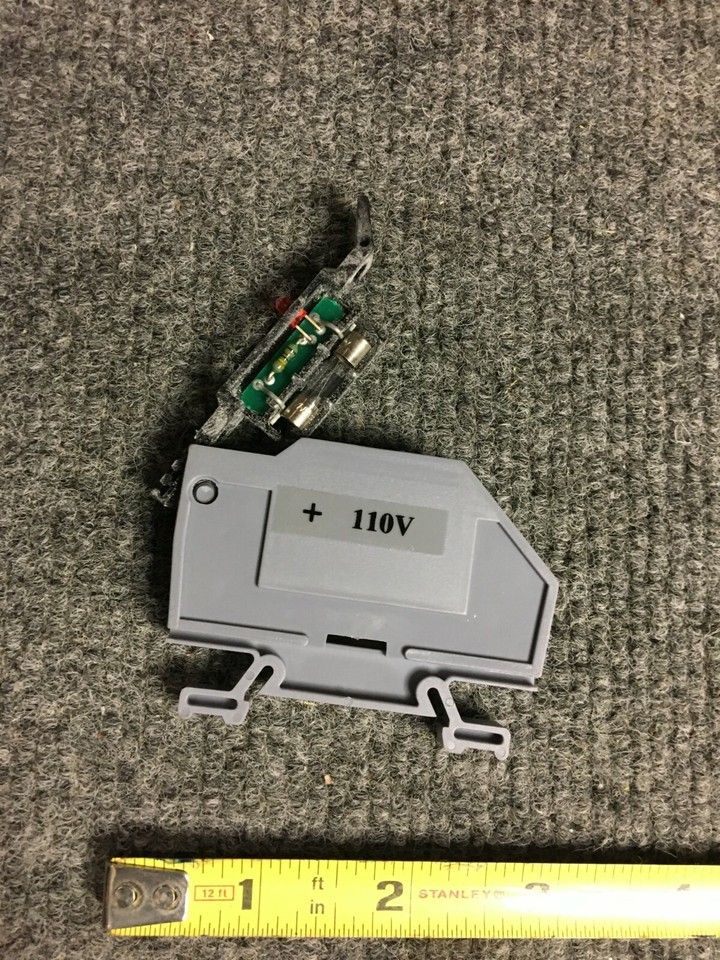 EURO Fuse Holder, Disconnect, Power Indicator 110V S4L DIN Mount 18-12 ...