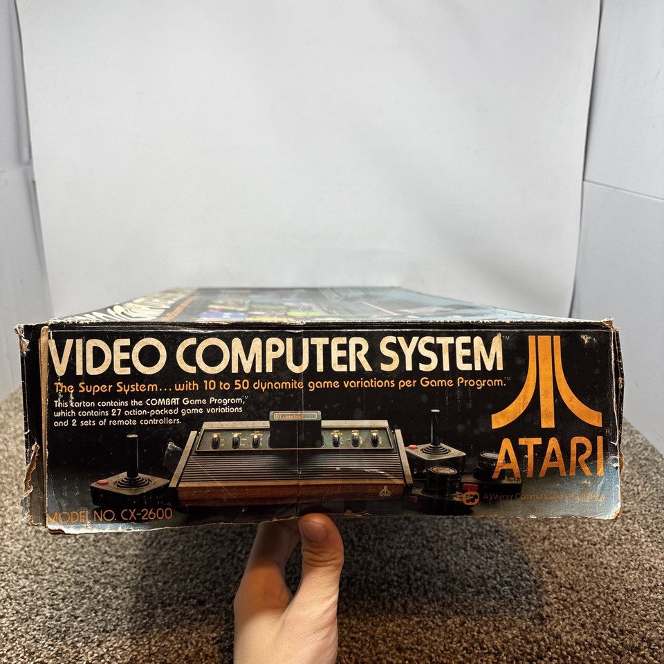 Atari 2600 Heavy Sixer Console In Box Chess Piece Box Tested Works ...