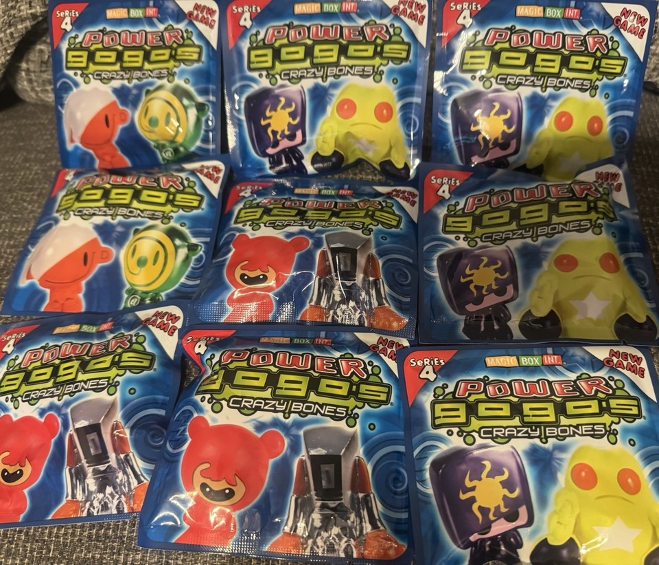 RARE 2009 gogos crazy bones series 4 power gogos sealed ( 1 packet only ...