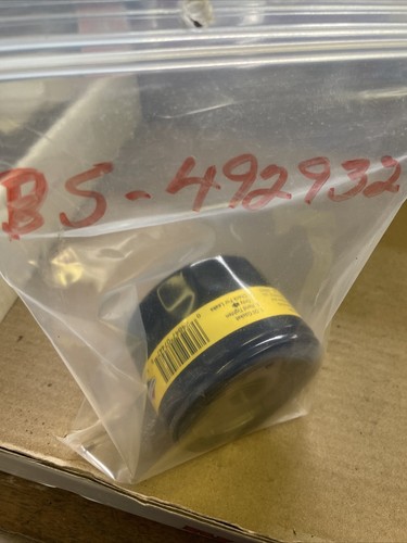 BRIGGS & STRATTON 492932S OIL FILTER 492932 492056 | eBay