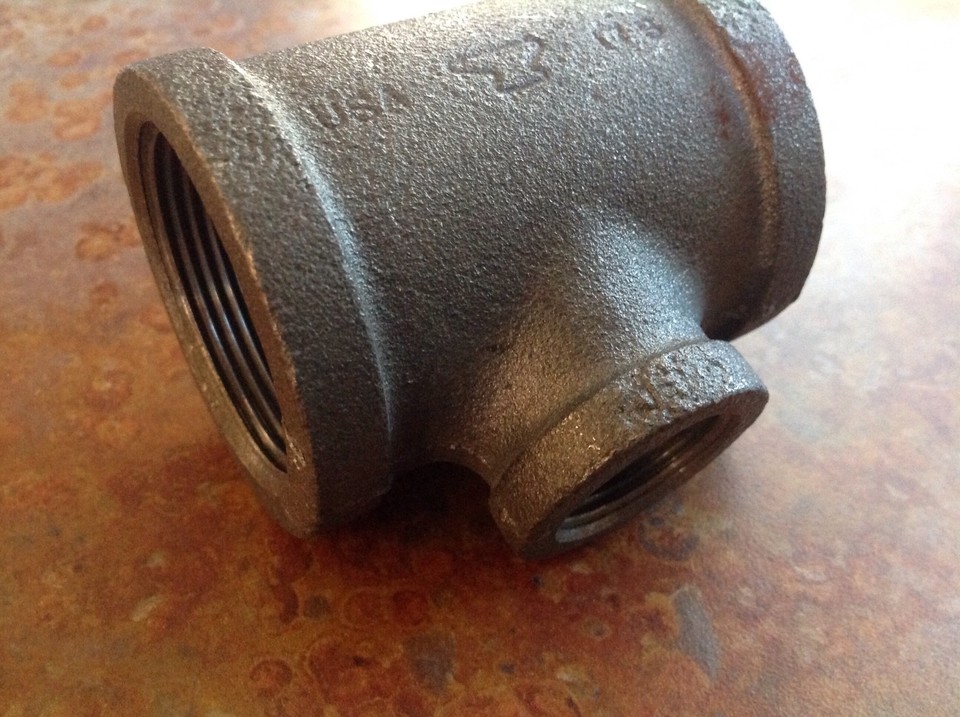 BTJJF 150# Black Malleable Iron Tee, 1-1/2 in x 1-1/2 in x 3/4 in | eBay