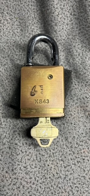 SCHLAGE Commercial KS43 Padlock 2" Shackle Removeable Core 1 KEY | eBay