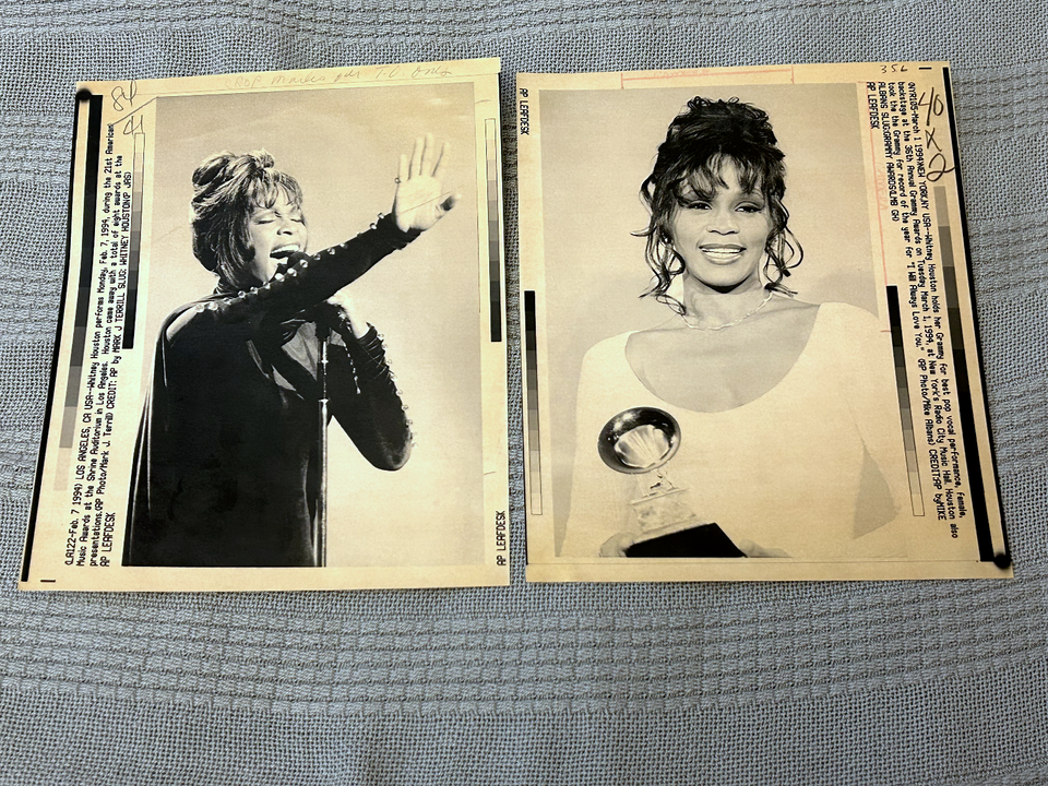 WHITNEY HOUSTON four original press photos Grammy American Music Awards ...