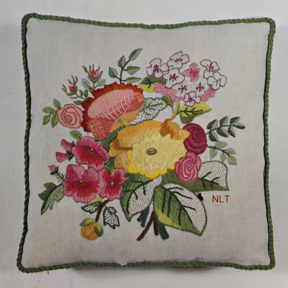 Vintage Crewel Embroidery Kit Box Pillow Erica Wilson Florals Jacobean ...