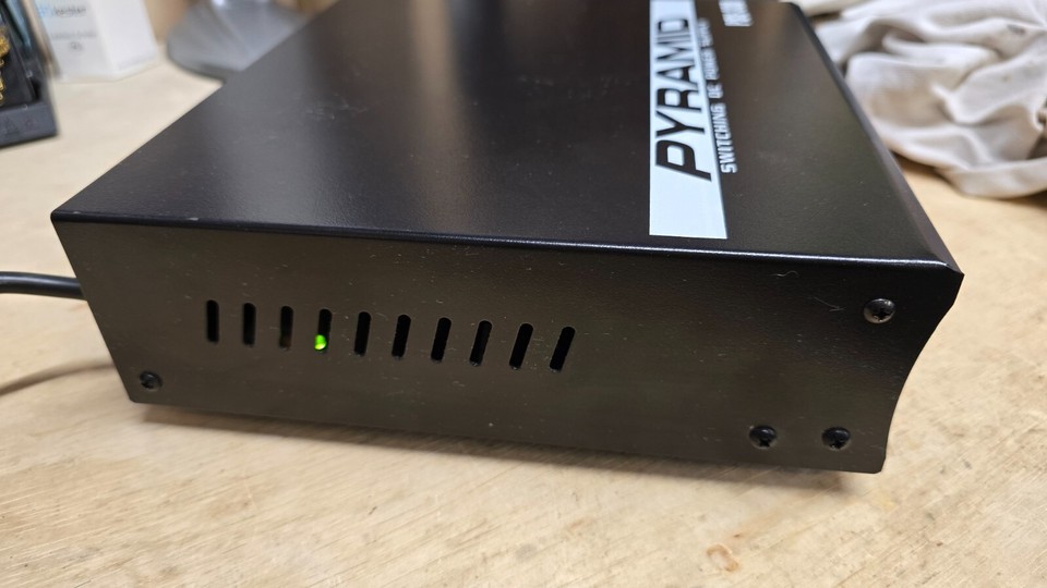 Pyramid PSV-300 Power Supply. Works. FREE SHIPPING. | eBay
