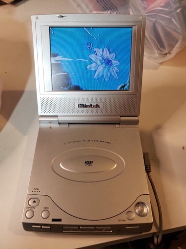 Mintek MDP-5860 Silver 5" TFT Monitor Display Dolby Digital Portable ...