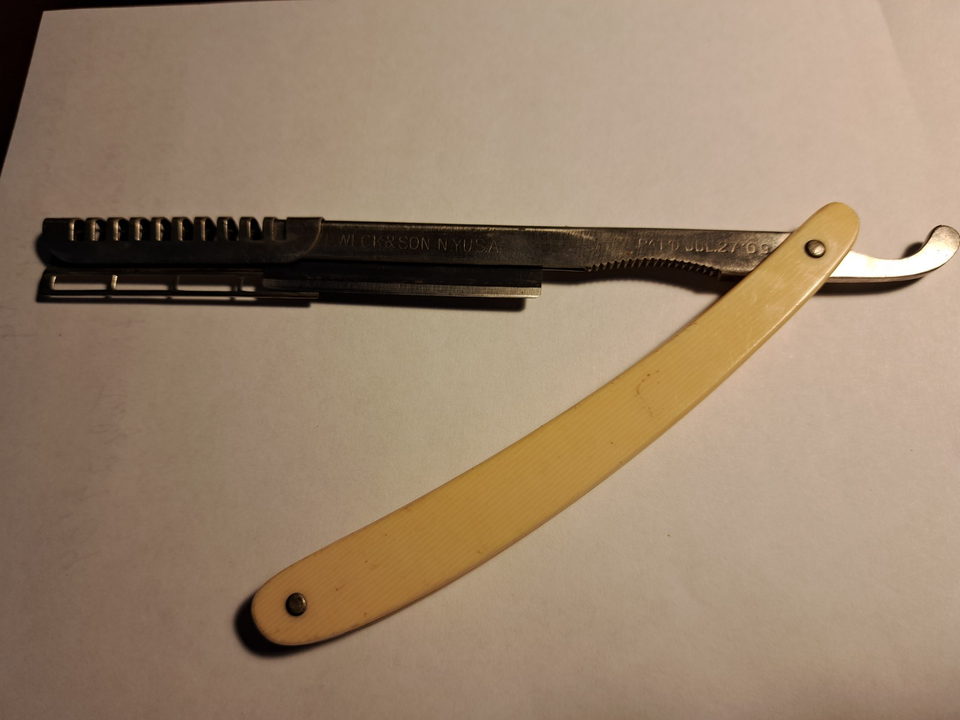 Vintage Sextoblade Straight Razor Original Weck & Son Co. USA Yellow ...