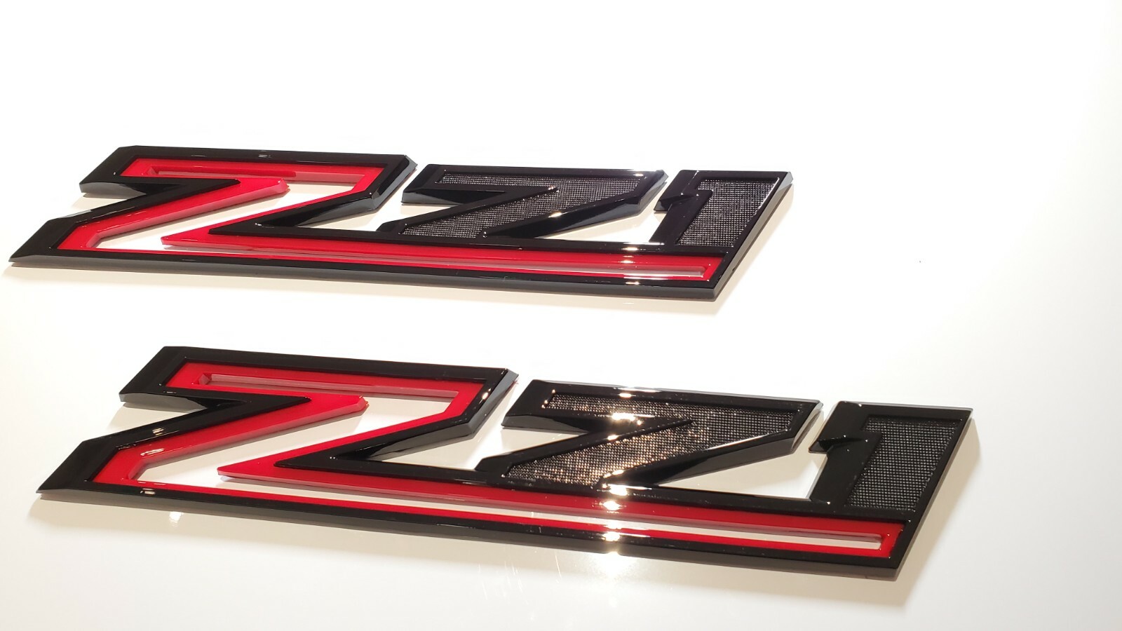2pcs 2019-2023 Chevy Silverado Z71 Emblem OEM Fender Gloss Black Red ...