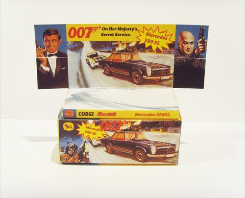 CORGI ROCKETS - OHMSS. JAMES BOND - MERCEDES 280SL- Display box & tray ...