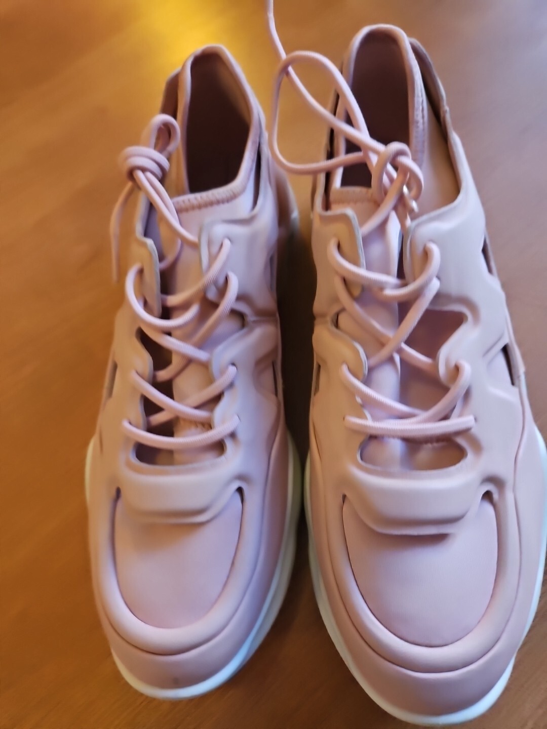 Ecco Women Size 9 Silver Pink Elo Athletic Shoes Sneakers DISPLAY MODEL ...