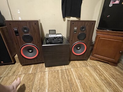 Vintage Pair of Cerwin-Vega VS120 Speakers Brown Cabinet With Grills ...