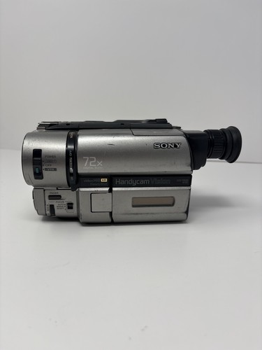 Sony Handycam CCD-TRV65 NTSC Video Hi8 Camcorder Powers On Read ...