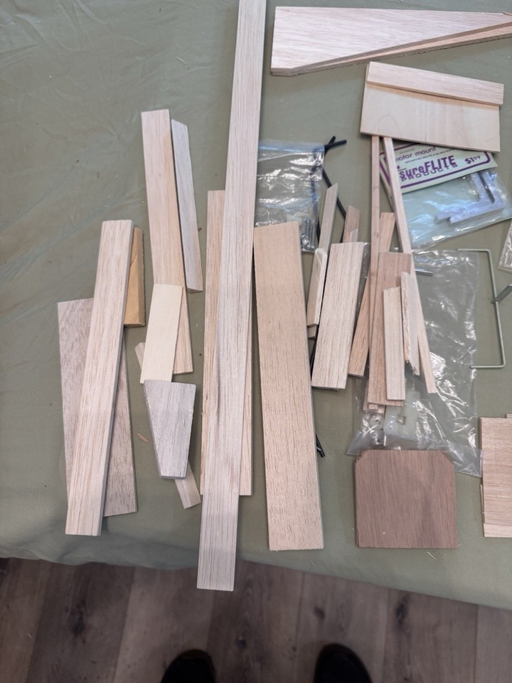 Rare Vintage Hobby Shack SST RC Airplane Kit – 49" Wingspan – Unbuilt ...